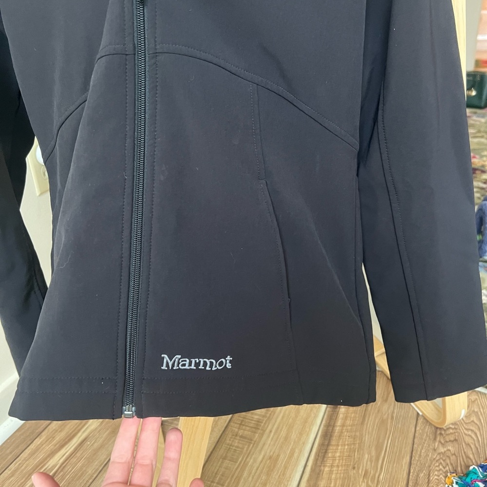 Black Marmot Jacket With Furry Hood - Gem